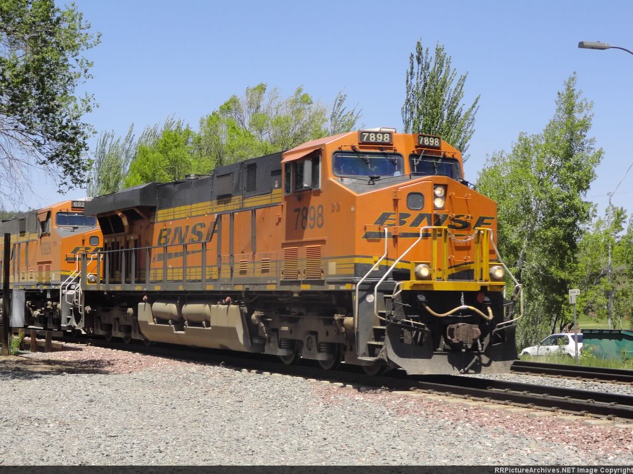 BNSF 7898